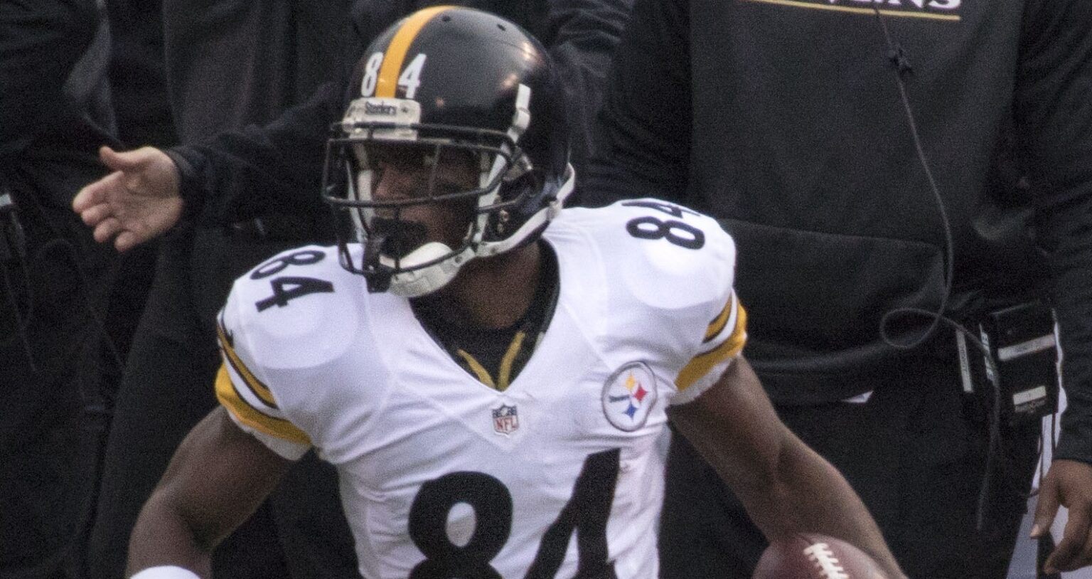 The 15 Best NFL Wide Receivers of All Time, Ranked - Gamer Koala