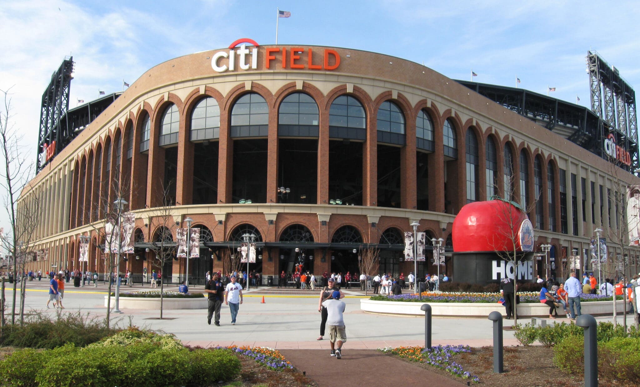 Ranking All 30 MLB Ballparks From Worst to Best - Gamer Koala