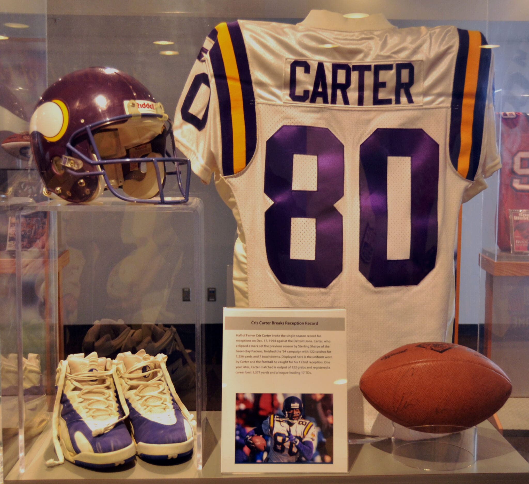 The 15 Best Wide Receivers in NFL History - Gamer Koala