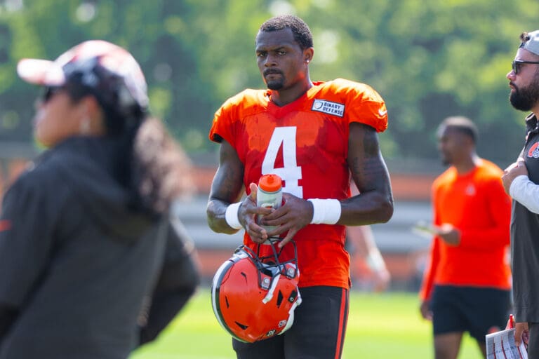 Ranking the 15 Best College Quarterbacks of All Time - Gamer Koala