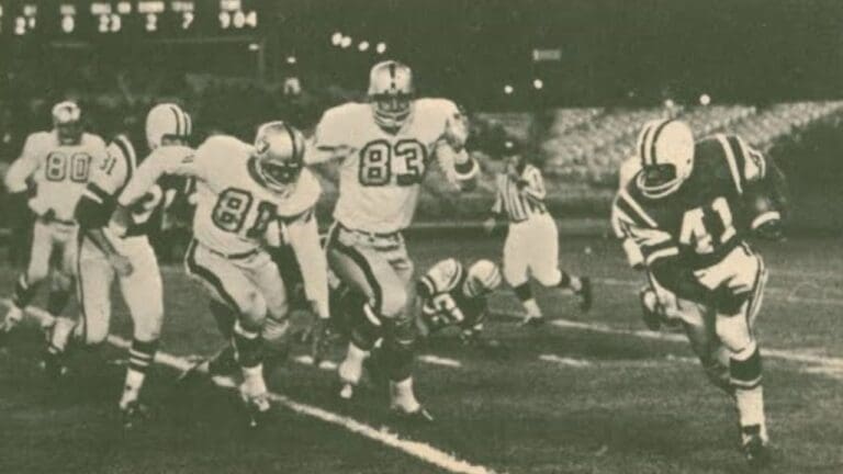 The 15 Oldest NFL Franchises of All Time - Gamer Koala