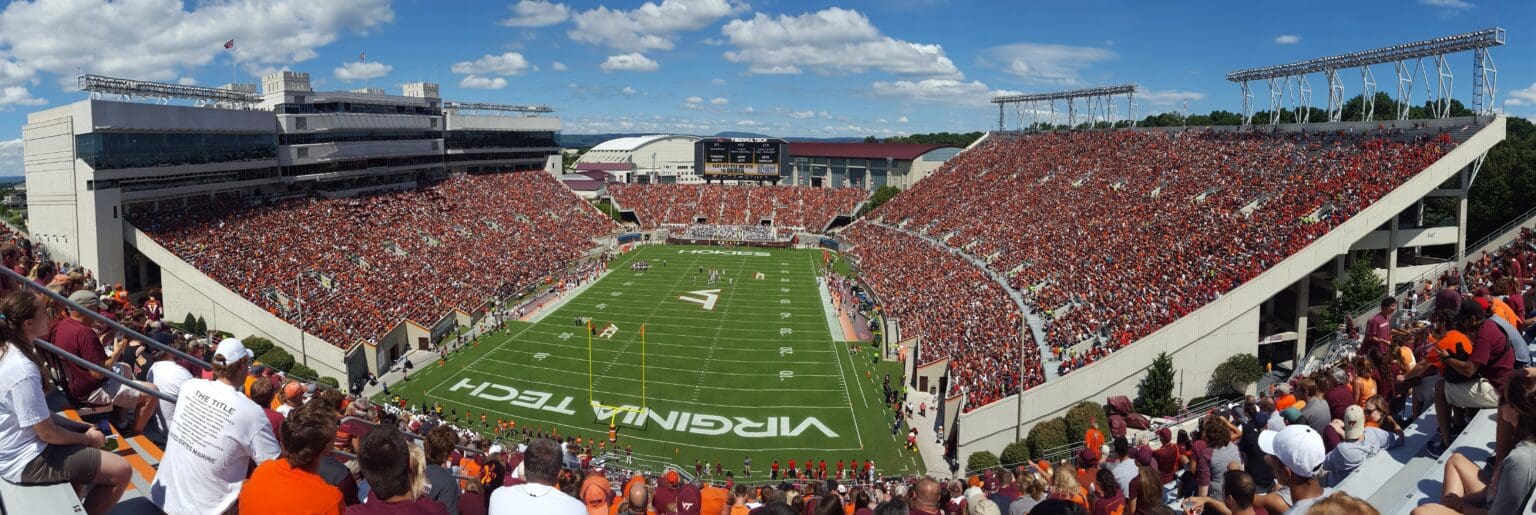 The 20 Best College Football Stadiums in the Country, Ranked - Gamer Koala