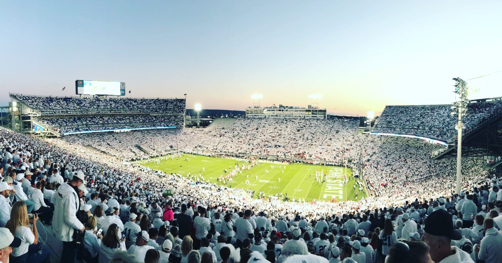 The 20 Best College Football Stadiums in the Country, Ranked - Gamer Koala