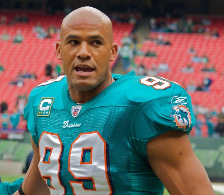 The 50 Greatest Defensive Players in NFL History - Gamer Koala