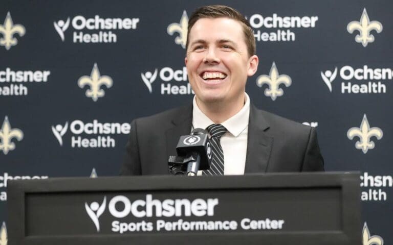 Ranking the 15 Best College Quarterbacks of All Time - Gamer Koala