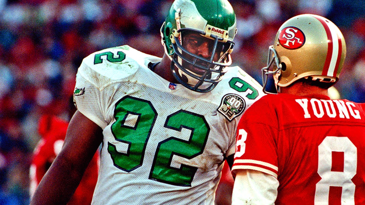 10 NFL Players Who Retired and Came Back - Gamer Koala