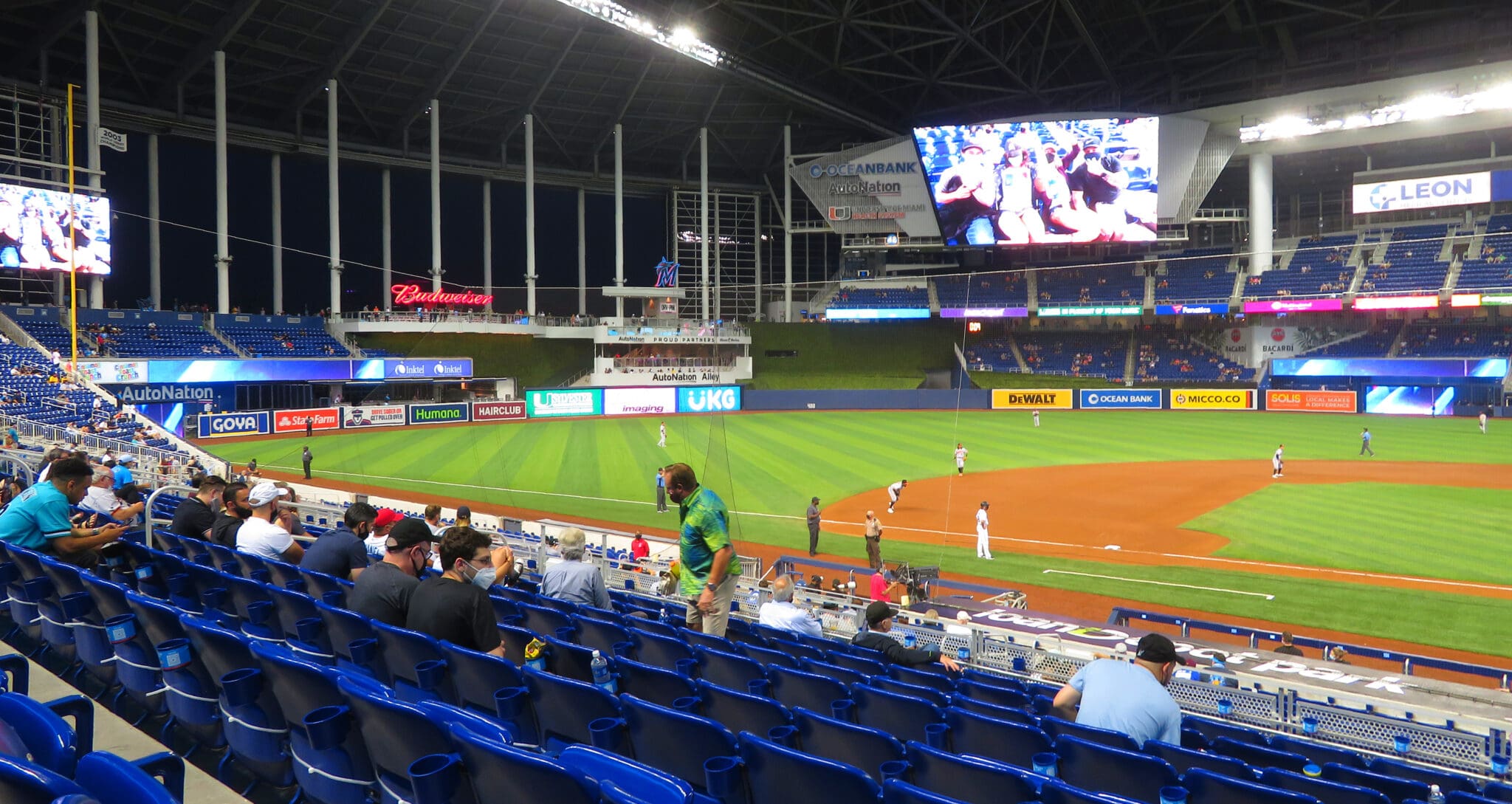 Ranking All 30 MLB Ballparks From Worst to Best - Gamer Koala