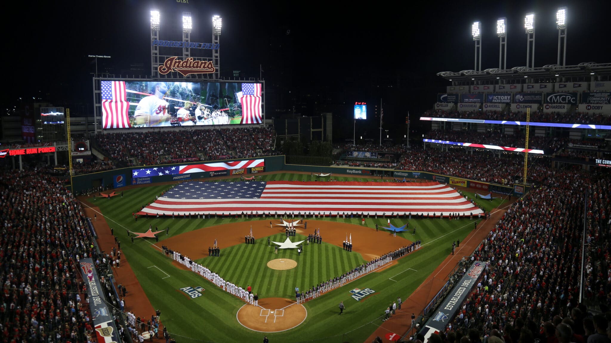 Ranking All 30 MLB Ballparks From Worst to Best - Gamer Koala