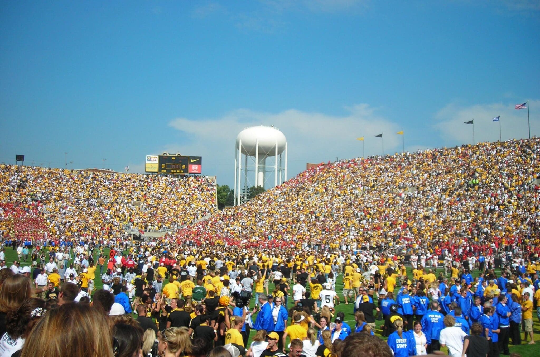 The 20 Best College Football Stadiums in the Country, Ranked - Gamer Koala