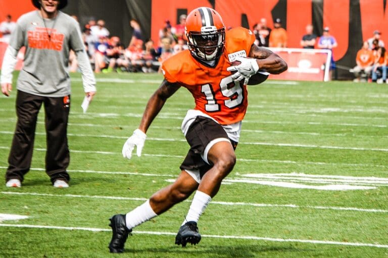 10 NFL Wide Receivers Who Built Their Brand Before Their Legacy - Gamer ...