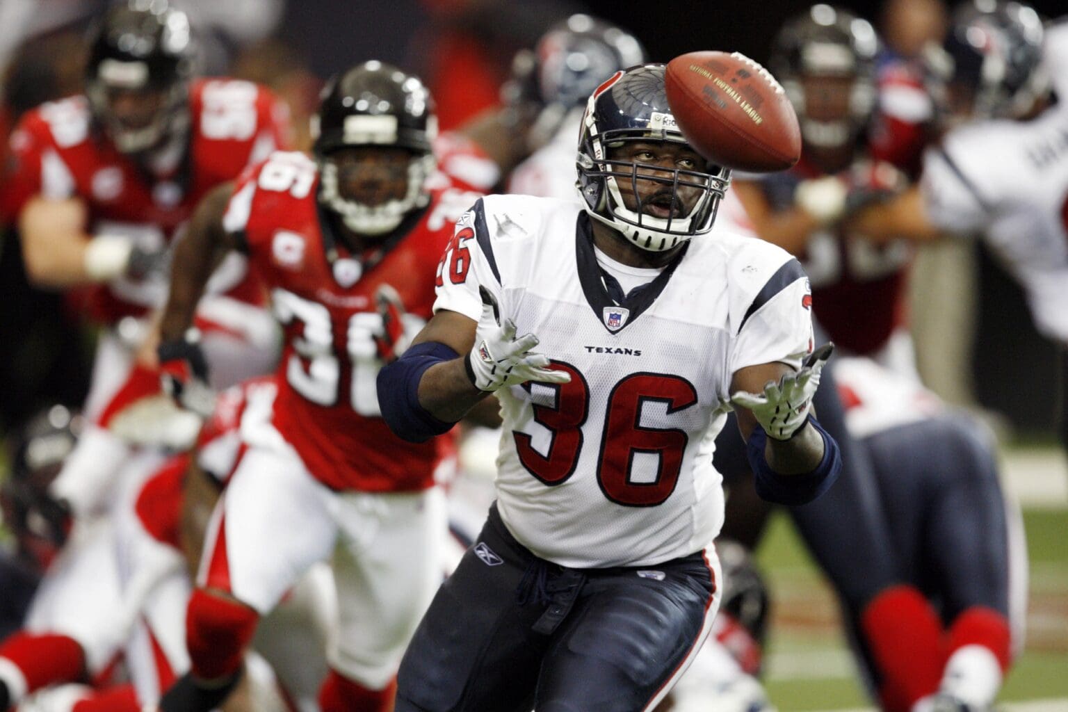 20 NFL Players Who Would’ve Been Benched in Today’s League - Gamer Koala