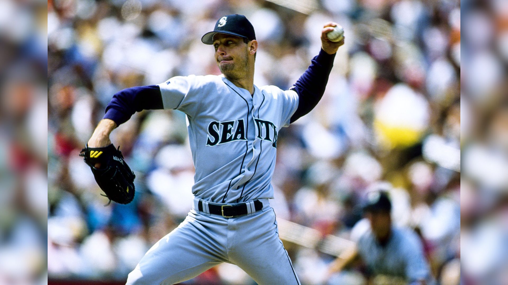 The 18 Best Left-Handed Pitchers of All Time - Gamer Koala