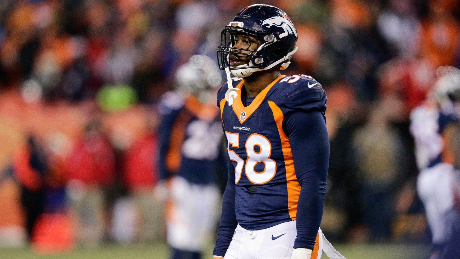 The 23 Greatest Linebackers in NFL History, Ranked - Gamer Koala