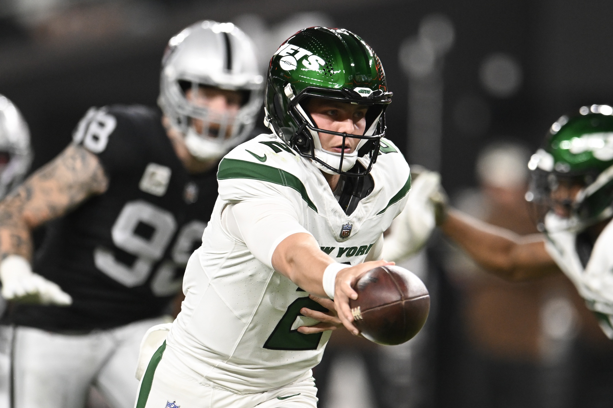 Ranking the 30 Cheesiest Quarterbacks Ever - Gamer Koala