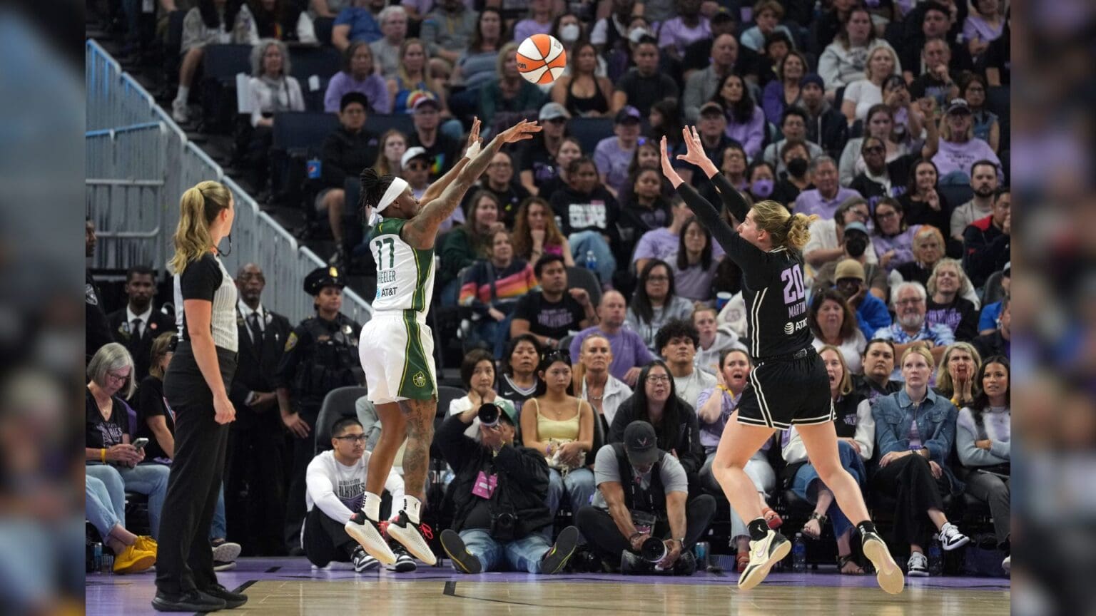 13 Reasons WNBA Players Deserve Much Higher Salaries in 2026 - Gamer Koala
